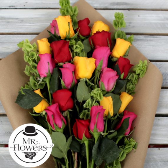 Ramo con 24 Rosas Rojas - Florería by Mr. Flowers